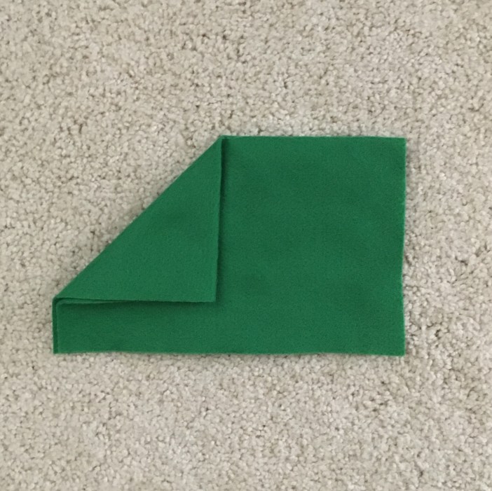 DIY How to make a Peter Pan Hat [no sew and under 5 minutes!] – DriftBound