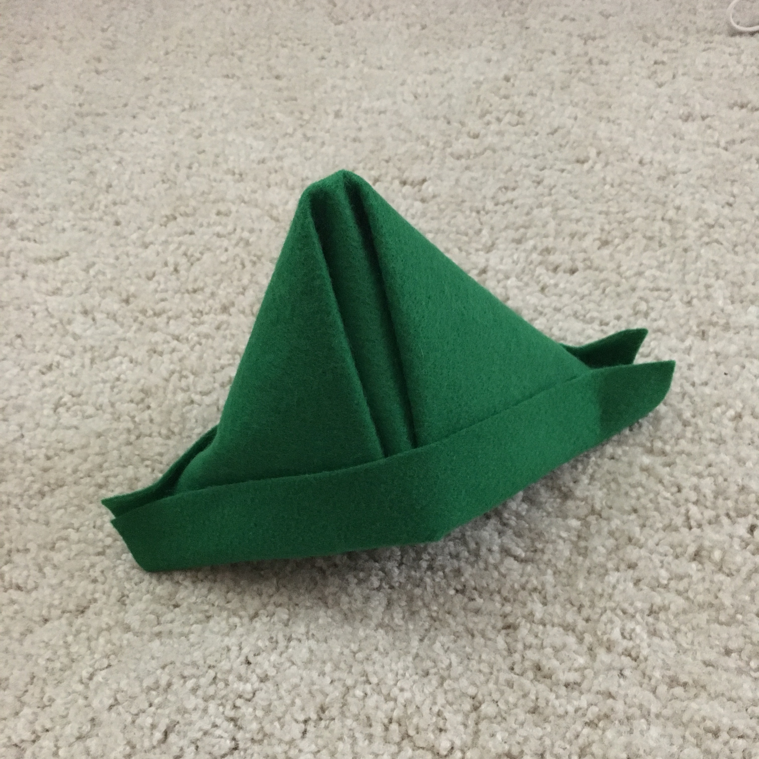 DIY How to make a Peter Pan Hat [no sew and under 5 minutes!] – DriftBound